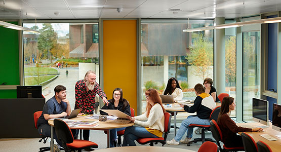 Edge Hill University - University 3928